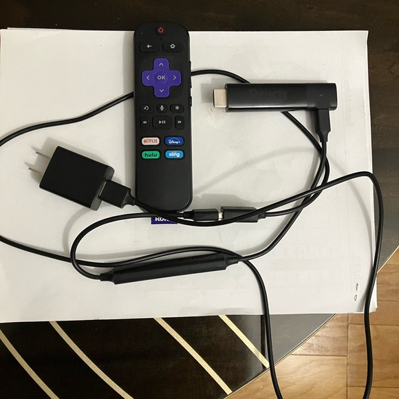 Roku | Media | Roku Streaming Device With Remote | Poshmark